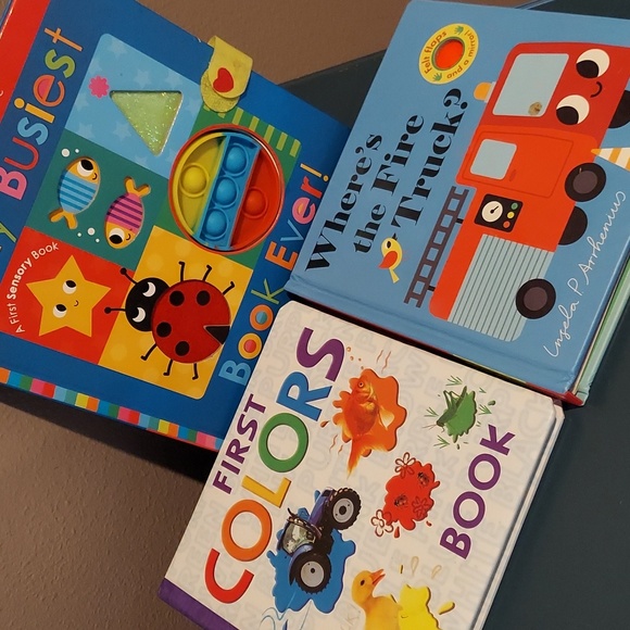 Scholastic | Toys | Baby Book Sensory Bundle | Poshmark